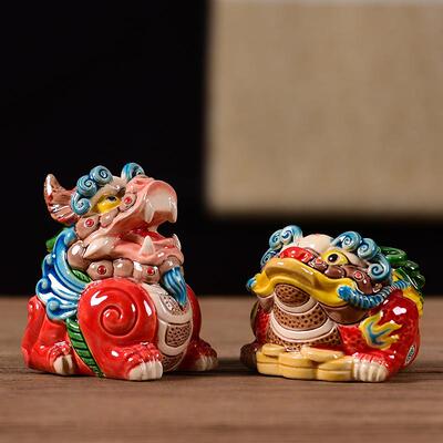 貔貅招瓷财摆件金CRP蟾陶茶宠车载宫故风国潮手绘趾交陶玄关工艺
