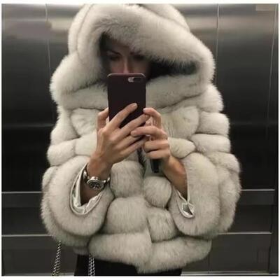 Coat with hat splicing coat imitating fox fur and