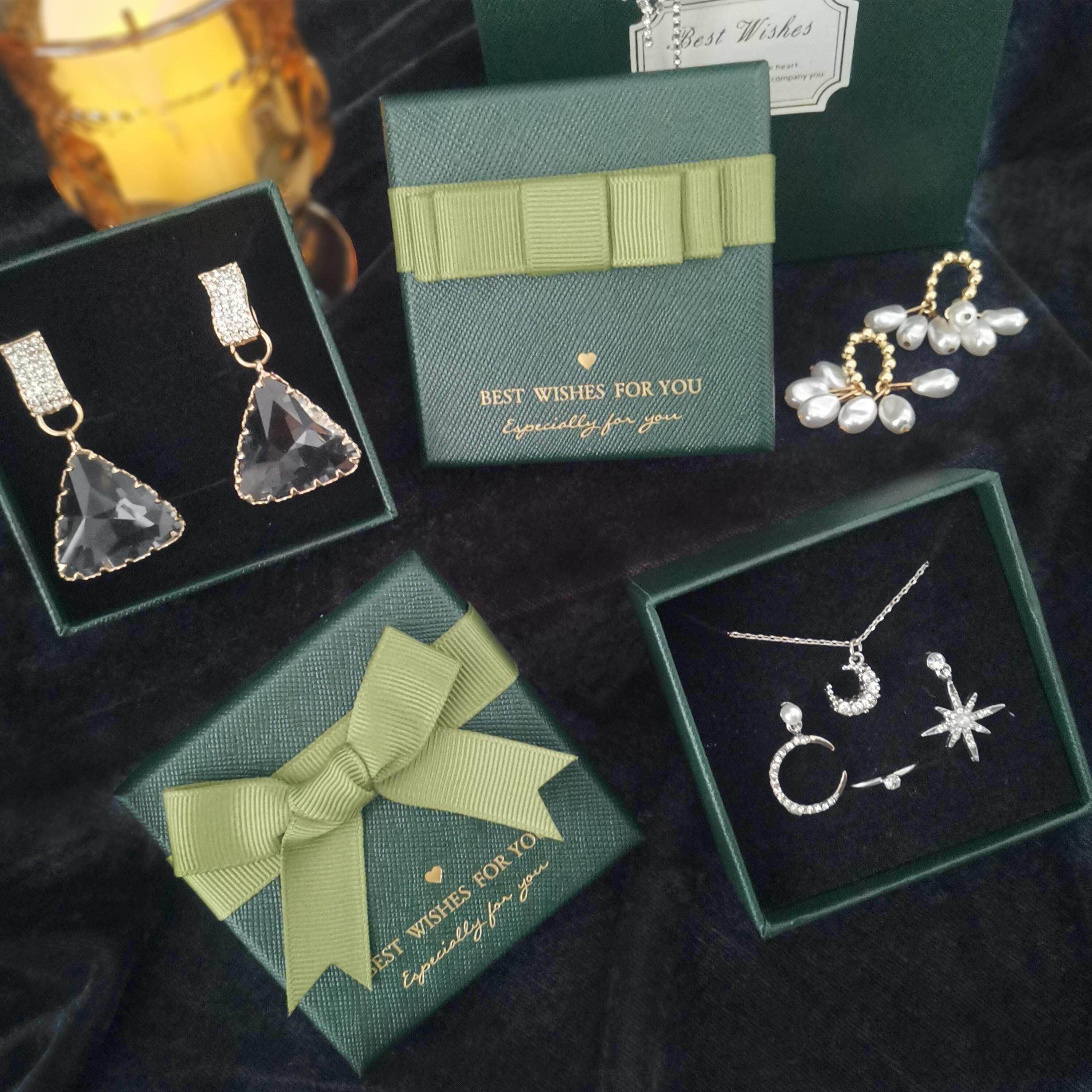 Green Jewelry storage make up box gift box礼品盒