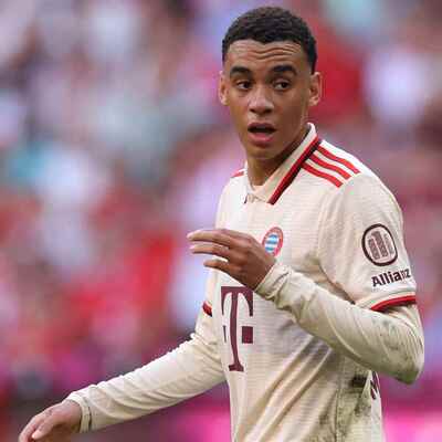 拜仁慕尼黑球衣第二客场