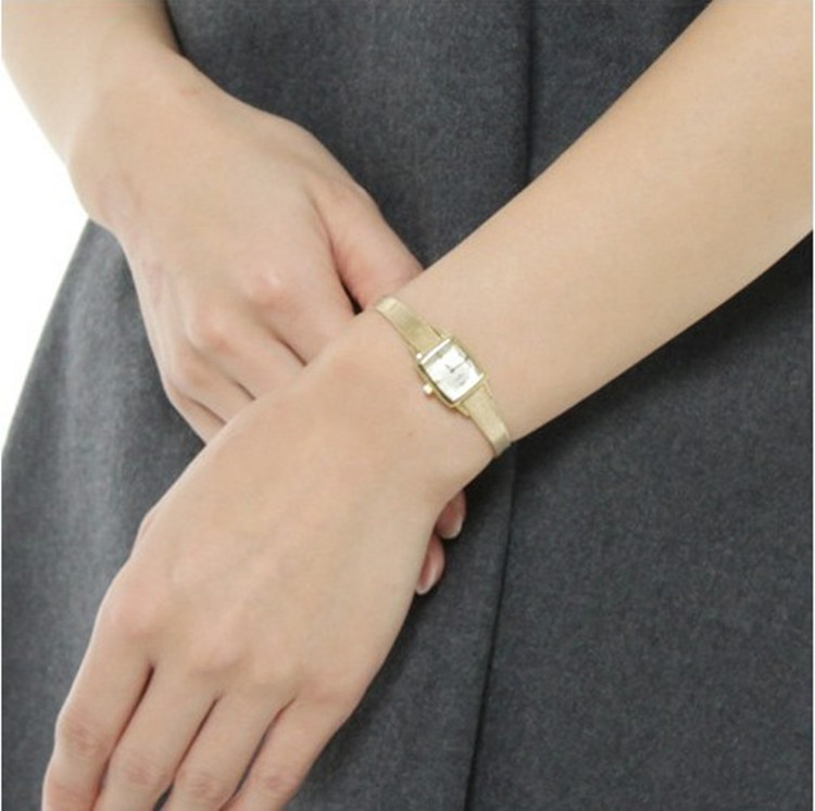 喜欢可以收藏 agete经典复古钻石手表_虎窝淘