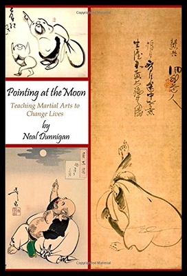 【预售】Pointing at the Moon: Teaching Martial Arts to Ch