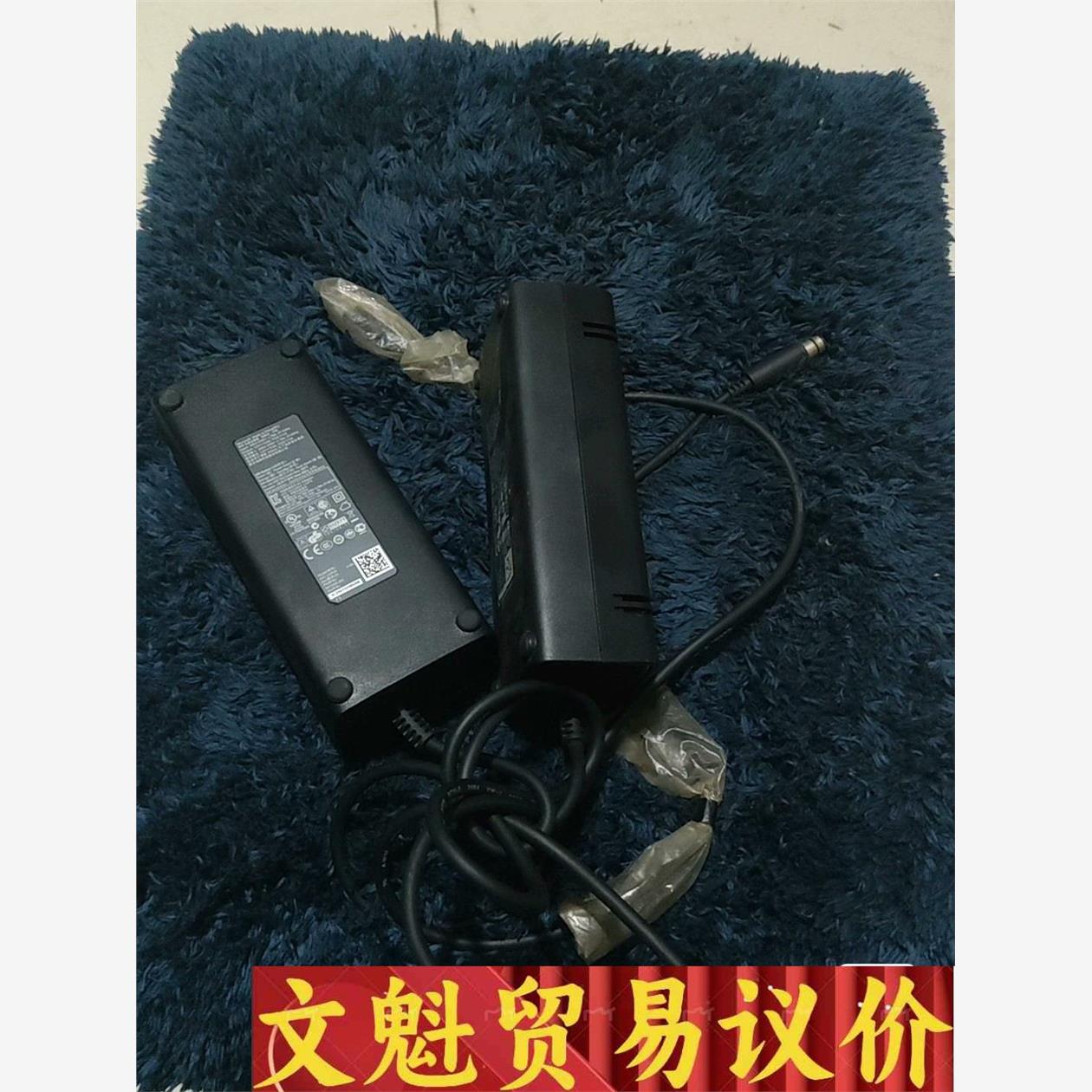 xbox360E电源,两个,正常使用,两个一起卖,包邮 议价商品