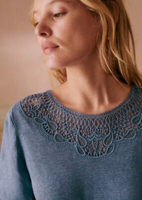 SEZ法式薄款镂空刺绣亚麻短袖T恤