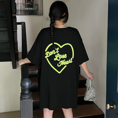 夏季新款圆领爱心印花t恤洋气