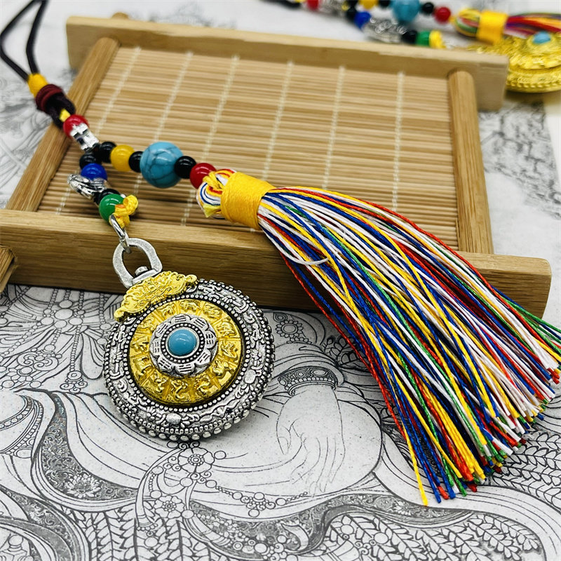 西藏特色旅游纪念品八卦牌吊坠十二生肖通用包挂件钥匙扣挂坠礼品