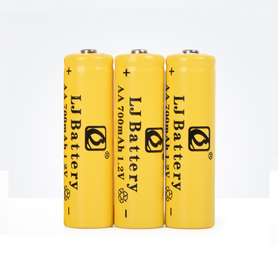 1.2V 700mAh 5号AA充电电池 遥控车 坦克 机器人 玩具轨道火车