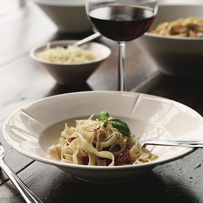 丹麦ROSENDAHL意面盘骨瓷盘