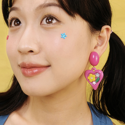 BOMBCACA玩具屋系列 心之容器 原创爱心花朵小钻闪闪粉色可爱耳环