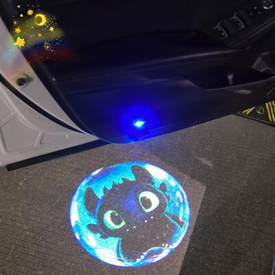驯龙高手无牙仔Toothless夜煞车载好物充电无线迎宾灯车门投影灯
