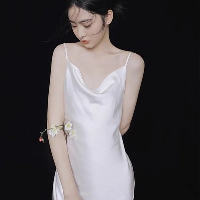 新款影楼个性情绪肖像写真吊带裙时尚简约女孩私房艺术照摄影服装