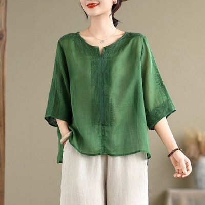 夏季宽松显瘦遮肉妈妈装中袖上衣文国风复古刺绣V领短袖T恤衫女装