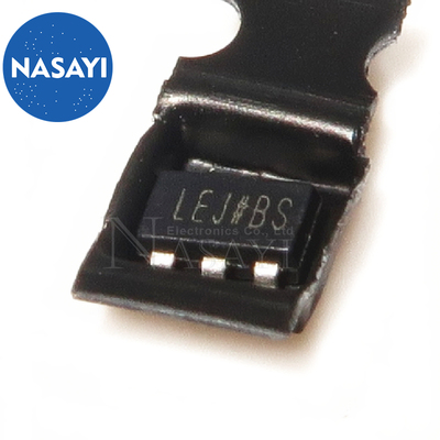 ADP150AUJZ-3.3-R7 丝印:LEJ SOT23-5