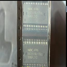 全新进口汽车电脑驱动芯片D43256BGU-70Y UPD43256BGU-70LL SOP28