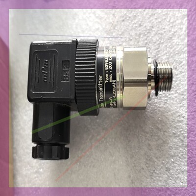 trafag压力传感器8298.83.2317全新原厂件现货