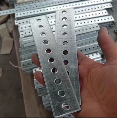 铁片带孔直条扁铁镀锌层托板