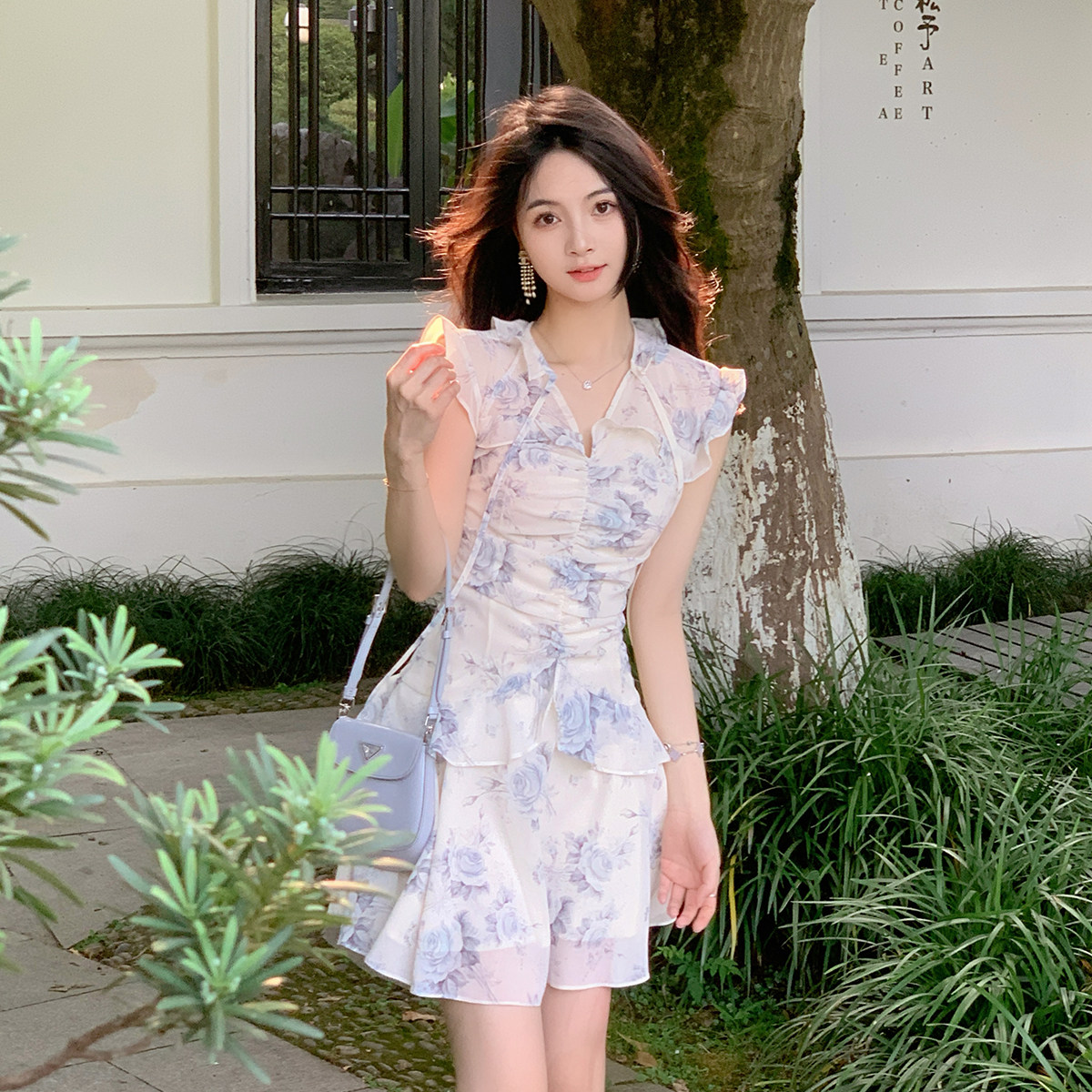 ByYou 夏季新中式国风V领印花无袖连衣裙女收腰显瘦荷叶边短裙子