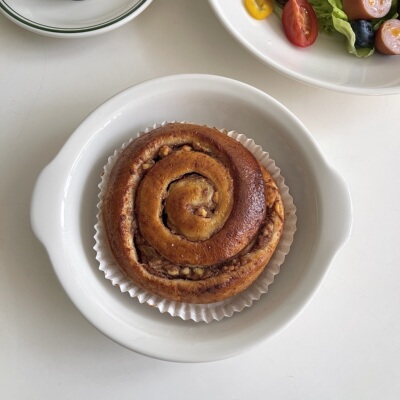 a little swallow_正品Tuxton乳白系列双耳烤盘厚底深盘厚实陶瓷