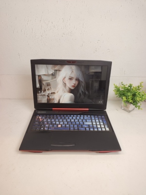 二手机械革命游戏本 i7四核GTX1060 3G独显 15.6寸大屏 8G内存
