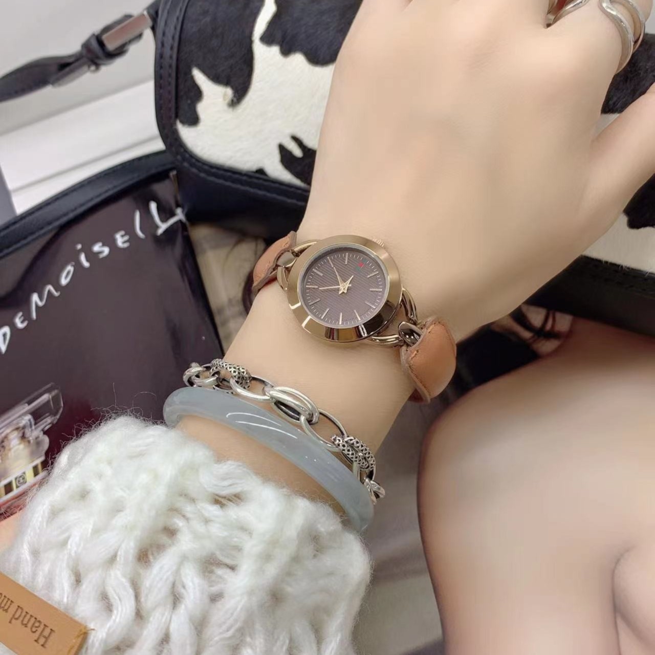 【皇家定制】高端定制小牛牛时尚手镯款女表