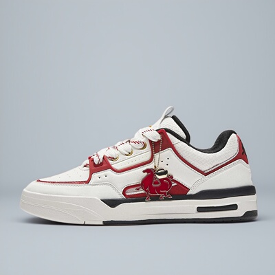 安踏骜杰板鞋春季新款拼色女鞋