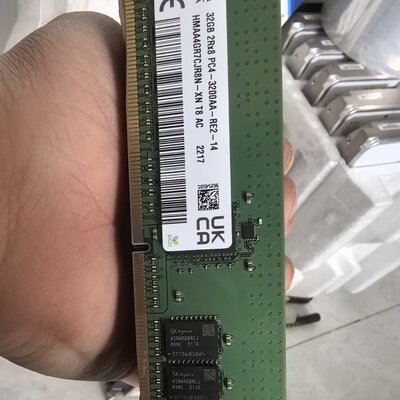 议价SK 32G 2R8 3200A 100多条 便宜可维修