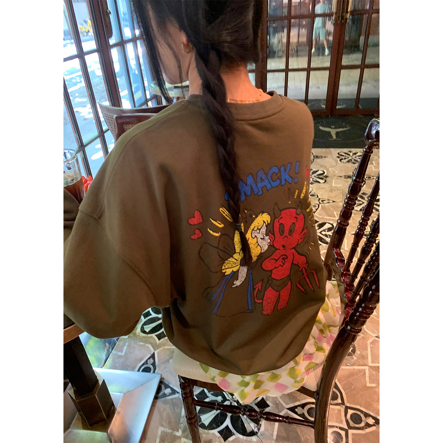 落落狷介 卫衣女款2026新款绿色薄款印花早秋外套宽松小个子套头