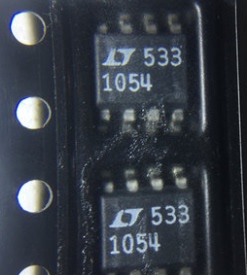 LT1054CS8 丝印1054 开关稳压器芯片 封装SOP-8 全新原装现货直拍