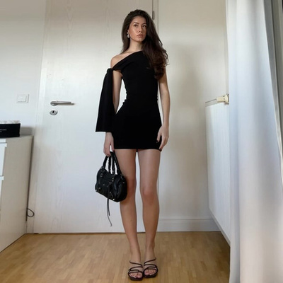 法式斜肩不规则飘带无袖连衣裙