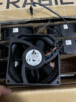 台达暴力风扇 双滚珠9cm 9038 AFC0912DE-C 6YVJR-A00 12v 1.5A