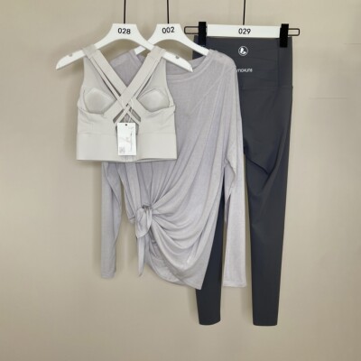 C.CYA不掉档固定杯瑜伽套装