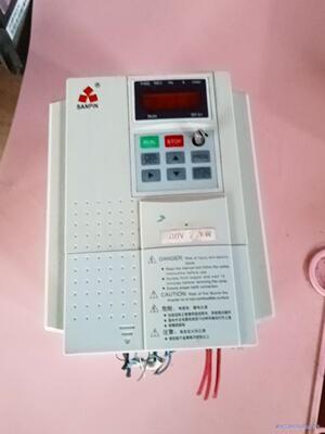 三品变频器sANp-2.2/3.7p-3p-DG-xT议价商品
