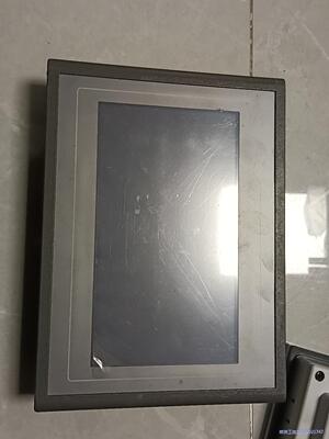 TPC7062DL触控屏幕，实物拍，成色漂亮，功能完好，现货议价商品