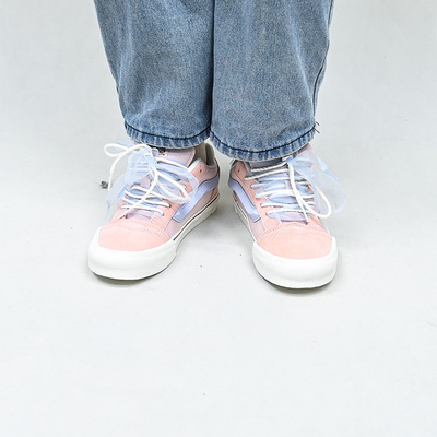 VANS情侣款休闲板鞋面包鞋