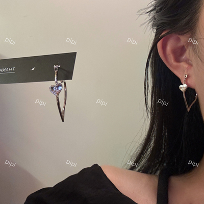 pipi小众设计爱心土星耳圈耳扣耳环女高级百搭个性简约时尚不过敏
