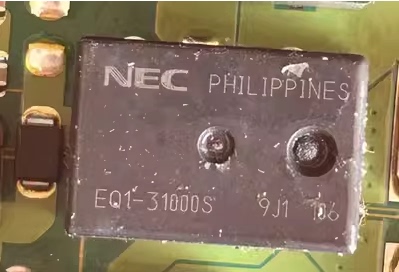 EQ1-31000S 5脚继电器 进口拆机