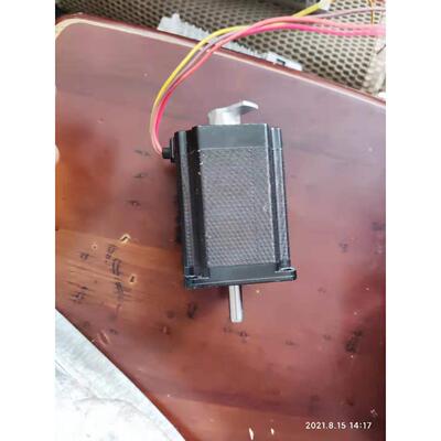 耿耿工控信浓 Y07-59D1-17156D双轴步进马达  二手的 9成新现货