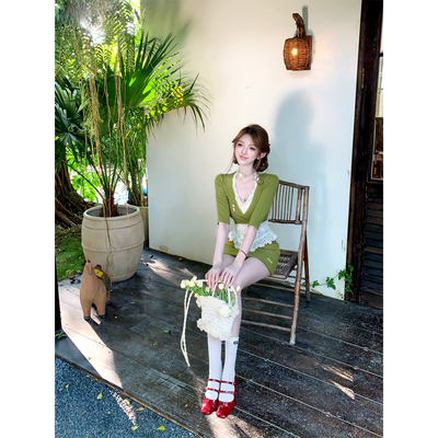 【瑞茜】青柠浅欲 夏季复古纯欲风小众设计上衣半裙 R8778-1Y