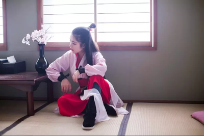 侠客边城浪子古装汉服张馨予同款