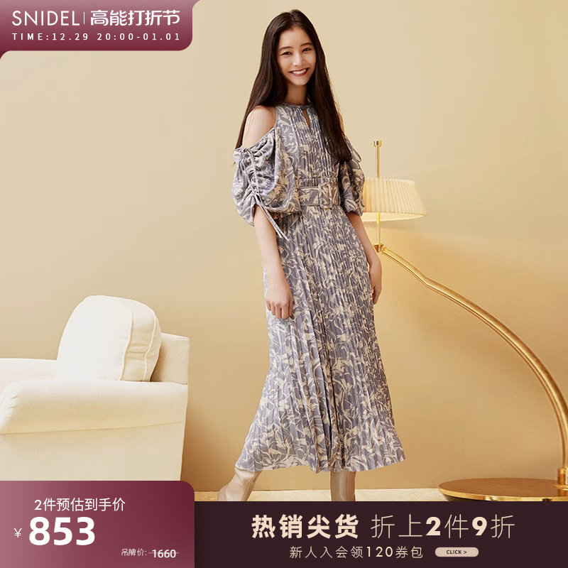 SNIDEL春夏款甜美仙女印花系带露肩百褶连衣裙SWFO224091_虎窝淘