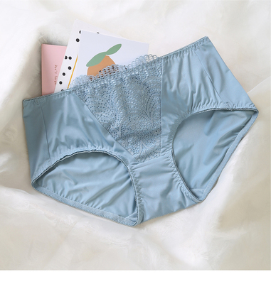 纤思哲中腰薄款抗菌提臀三角裤