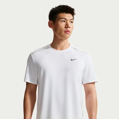 26新款NIKE耐克男子运动短袖速干