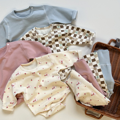 2025秋季新款婴儿无骨缝合连体衣男女宝宝长袖爬服护肚裤居家套装