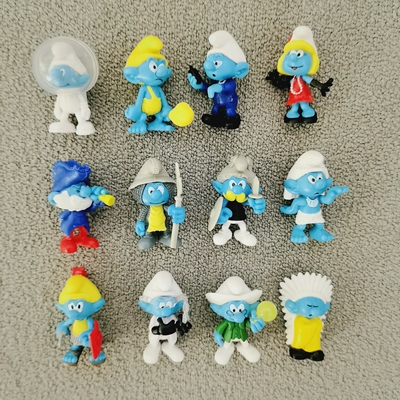 正版散货蓝精灵小矮人可爱卡通扭蛋公仔手办桌面摆件礼物