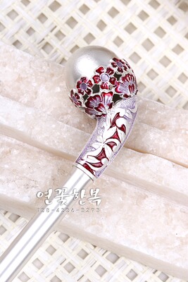 银色雕花宫廷盘发簪子头饰