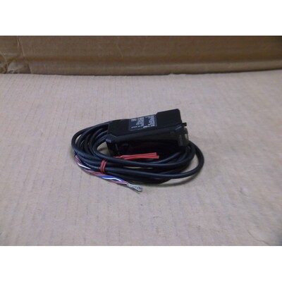 Amplificador De Sensor De Contacto GT-71AP NUEVO Keyence GT7