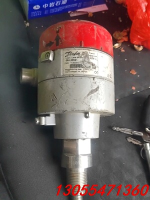 议价液位传感器AKS4100U  084H4521