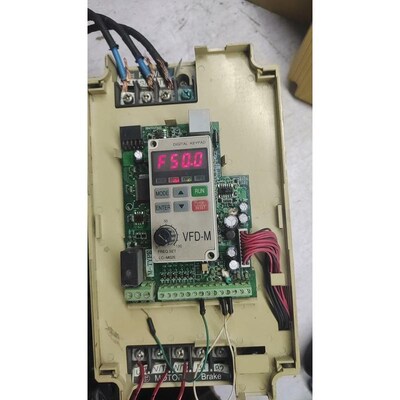 台达变频器3.7kw,VFD037M43A,实物拍摄成色如图议价