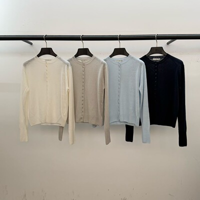 现 韩国东大门26春夏款ID女温柔气质圆领纯色系扣薄款针织开衫