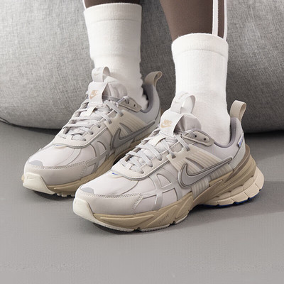 耐克男鞋女鞋新款V2K复古老爹鞋轻便运动休闲跑步鞋 FZ2622-002